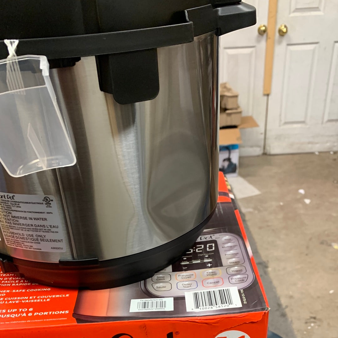 Instant Pot® Duo™ 6qt electric pressure cooker, dent on side not effec ...